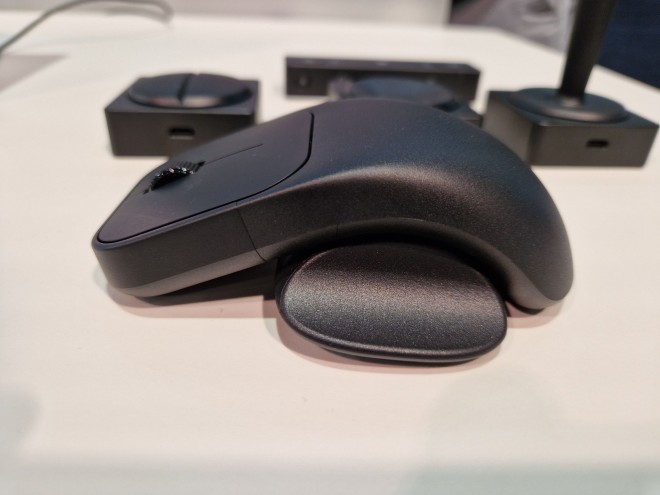 Microsoft Adaptive Mouse Kit: Microsoft Adaptive Mouse – YRCKY