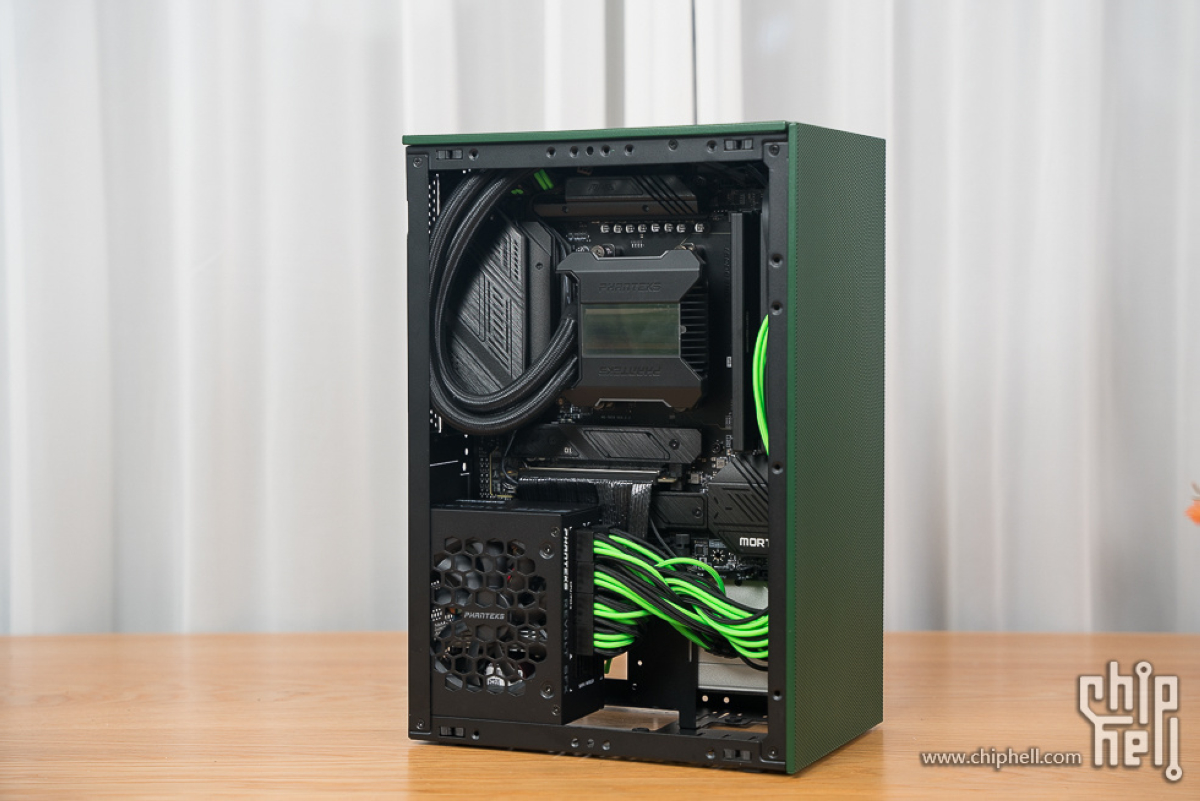 Les montages du week-end : Green Shen par Dark Blue Sail